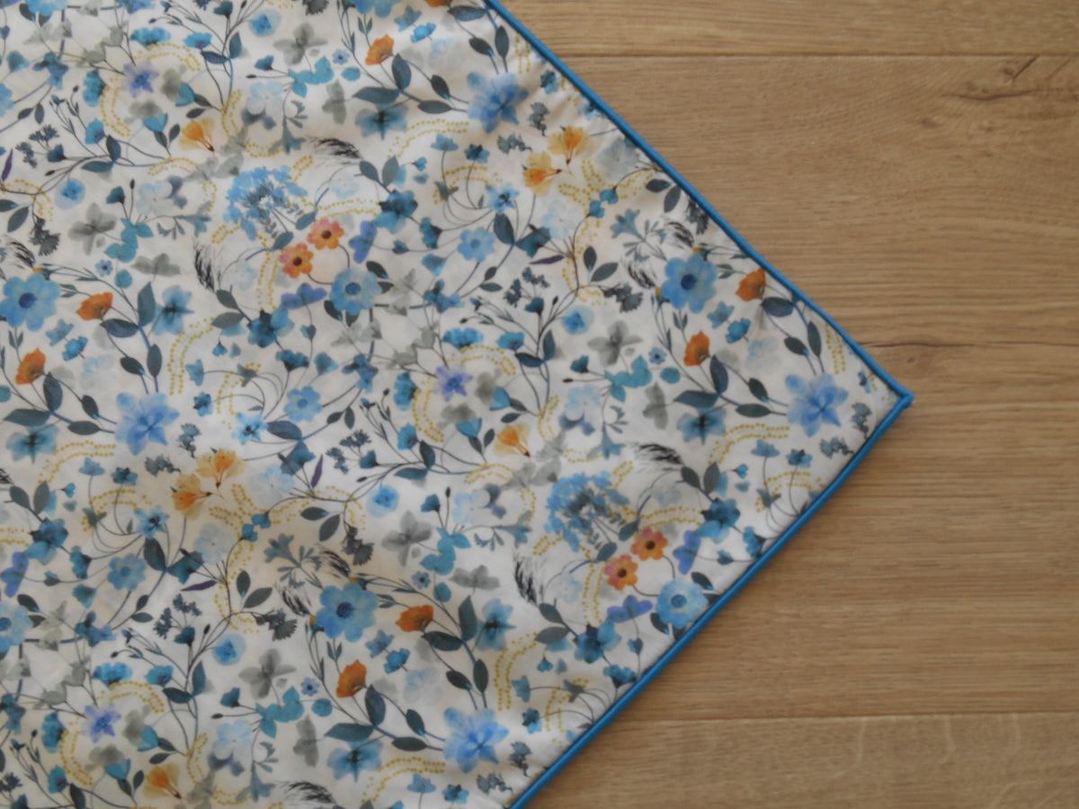 Aurora Liberty Headscarves – Connie Classics